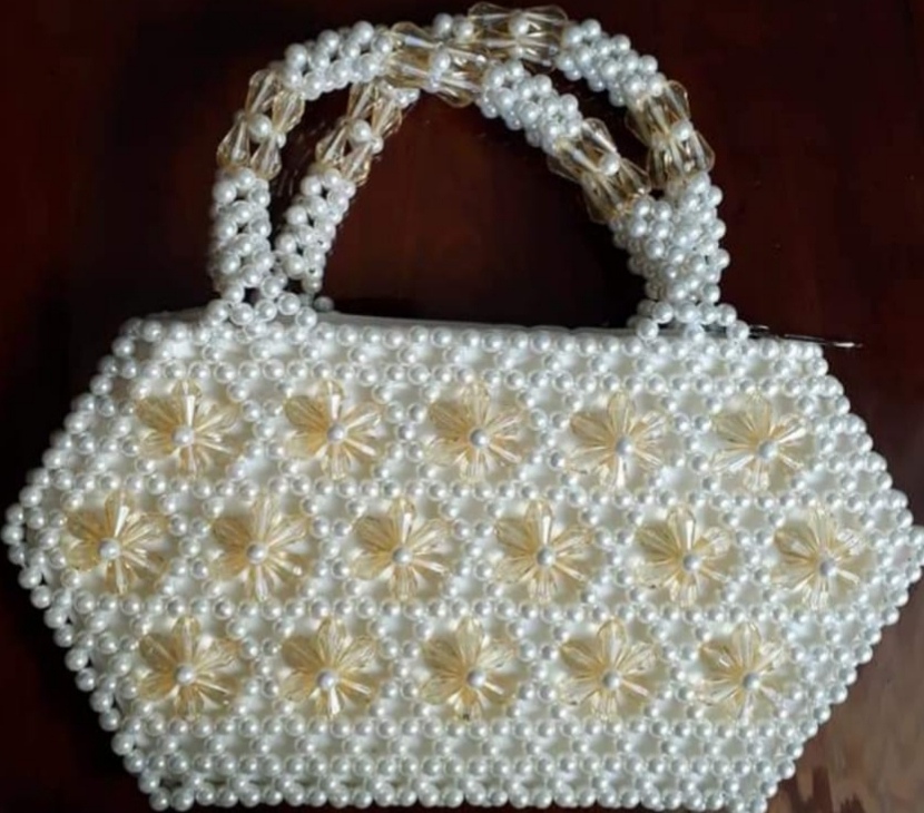Moti Purse